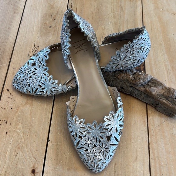 INC International Concepts | Shoes | Inc International Concepts Gold ...